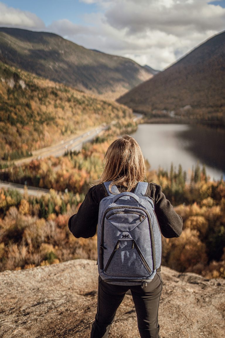 Imprint Premium Mounting Technologies GmbH & Co. KG